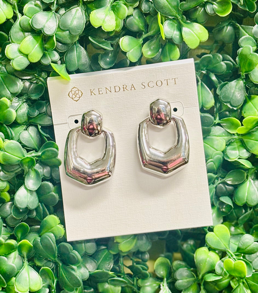 Kendra Scott | Kaitlin Open Frame Earring in Silver | Sweet Southern Charm
